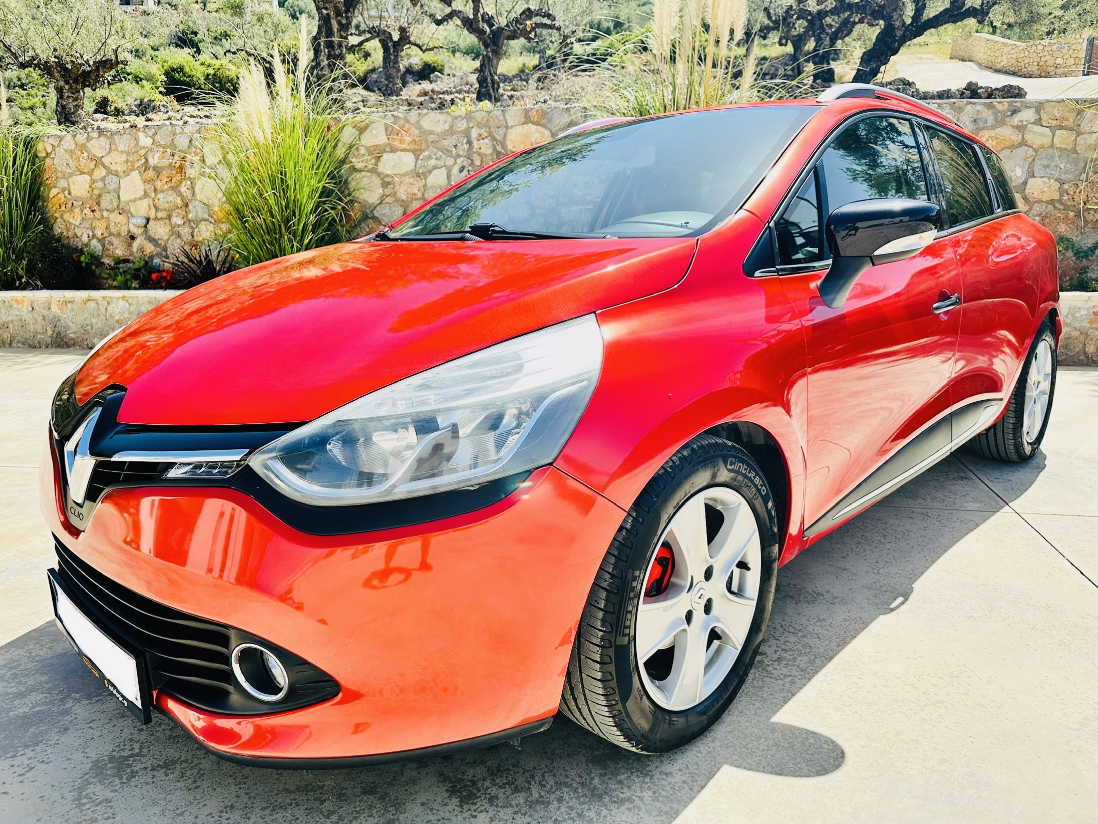 RENAULT CLIO GRAND TOUR – Auto Logic